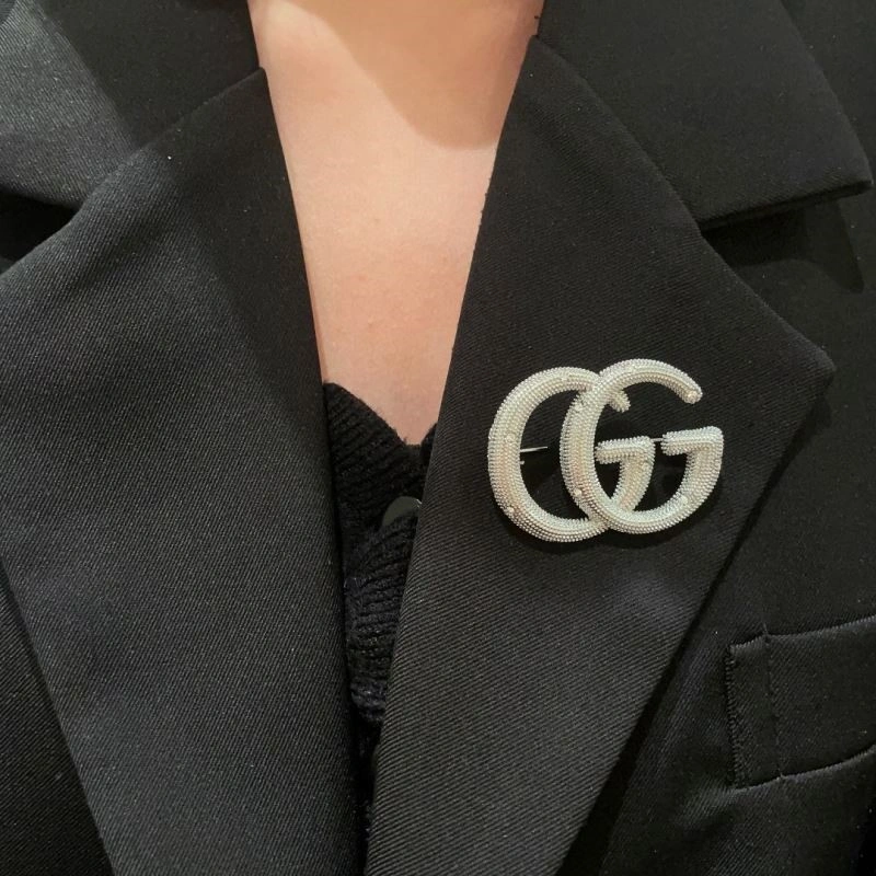 High fidelity Gucci Brooches