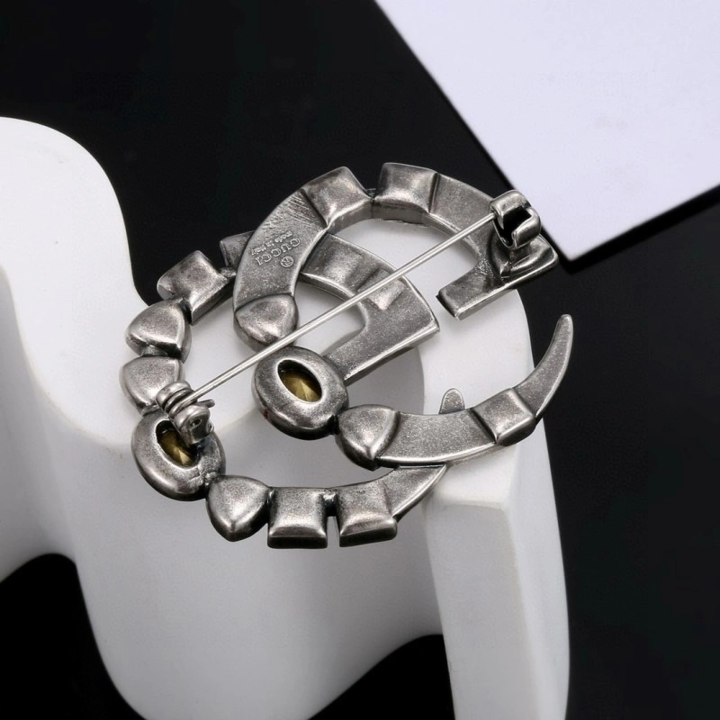 Top match Gucci Brooches