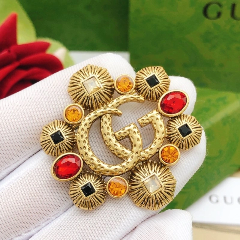 Top match Gucci Brooches