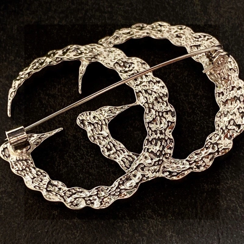 High accuracy Gucci Brooches