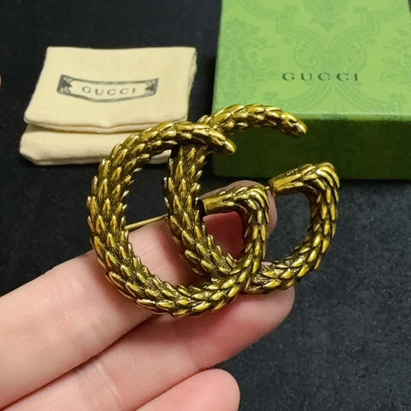 Perfect replica Gucci Brooches