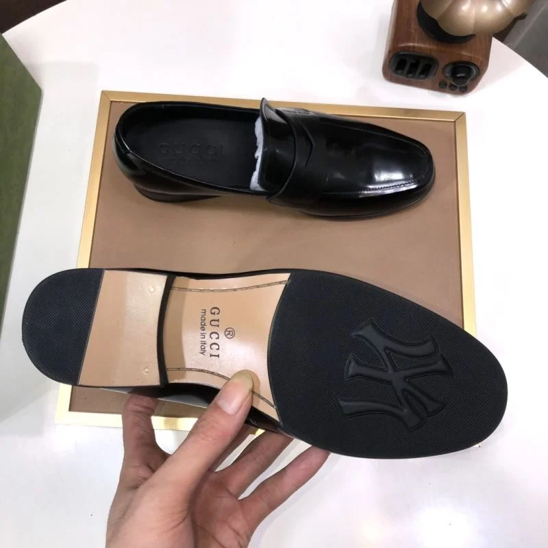 Perfect replica Gucci Business Shoes