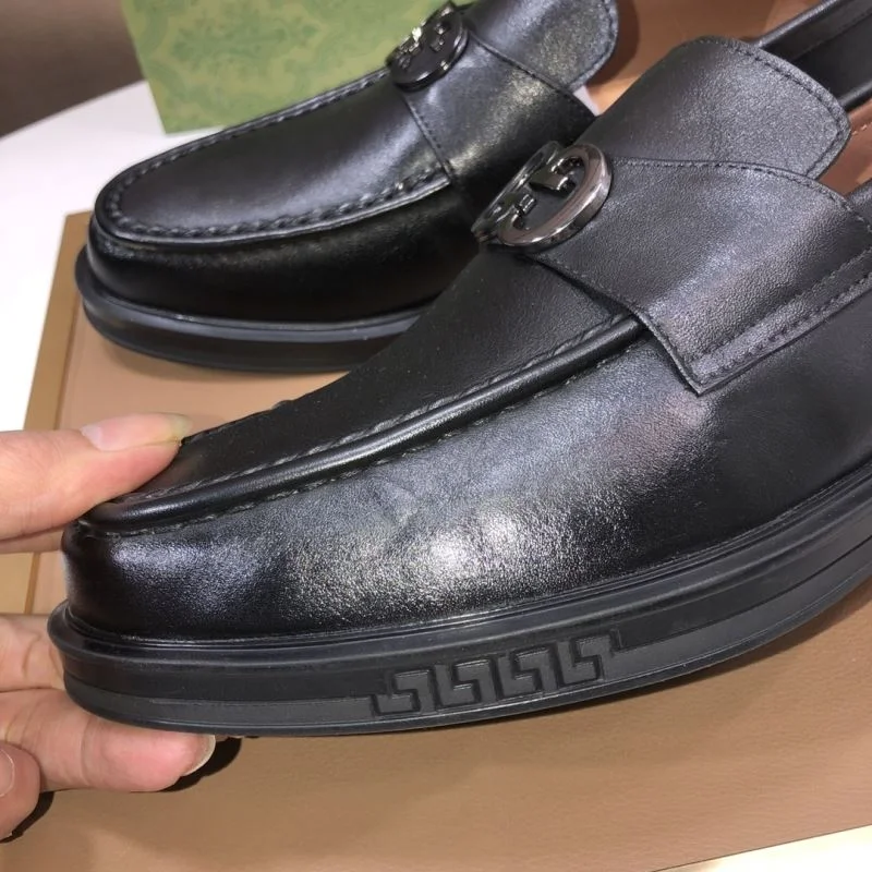 Accurate model Gucci Business Shoes