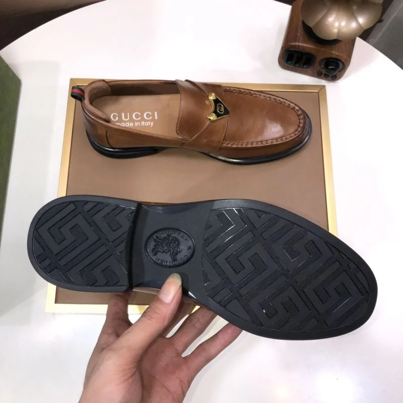 Accurate model Gucci Business Shoes