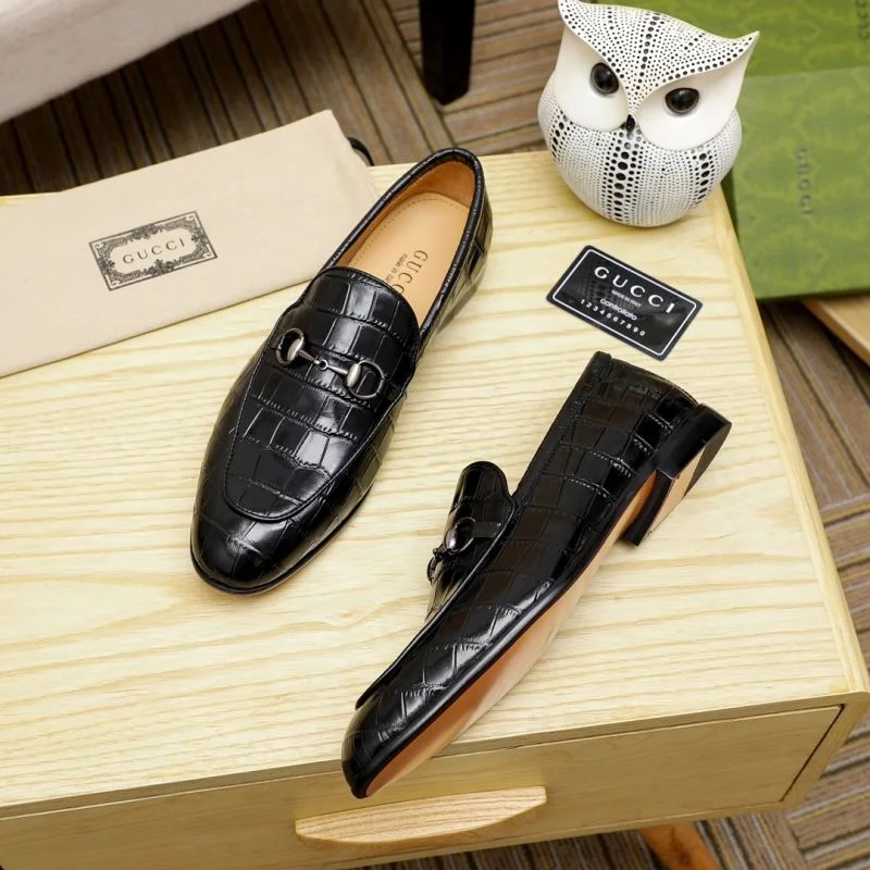 Accurate model Gucci Business Shoes
