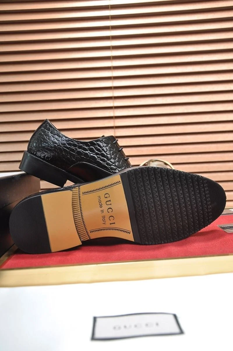 Accurate model Gucci Business Shoes