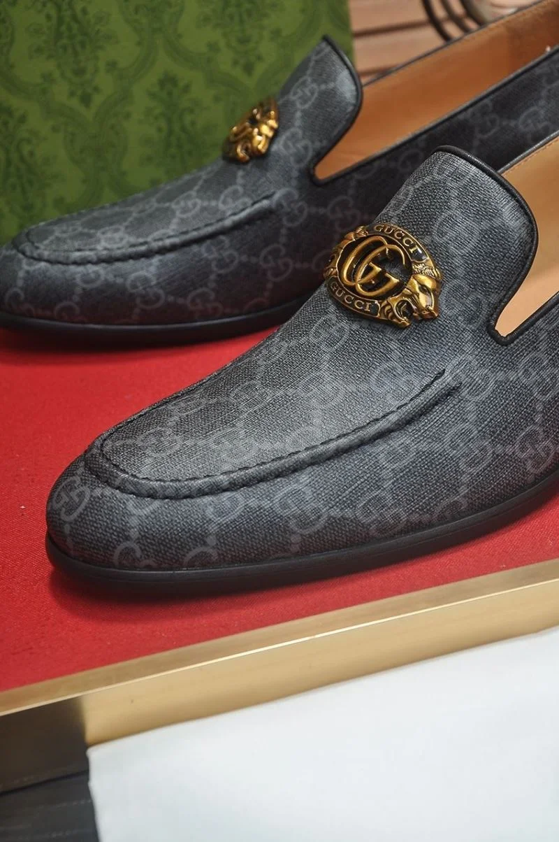 Budget-friendly Gucci Business Shoes
