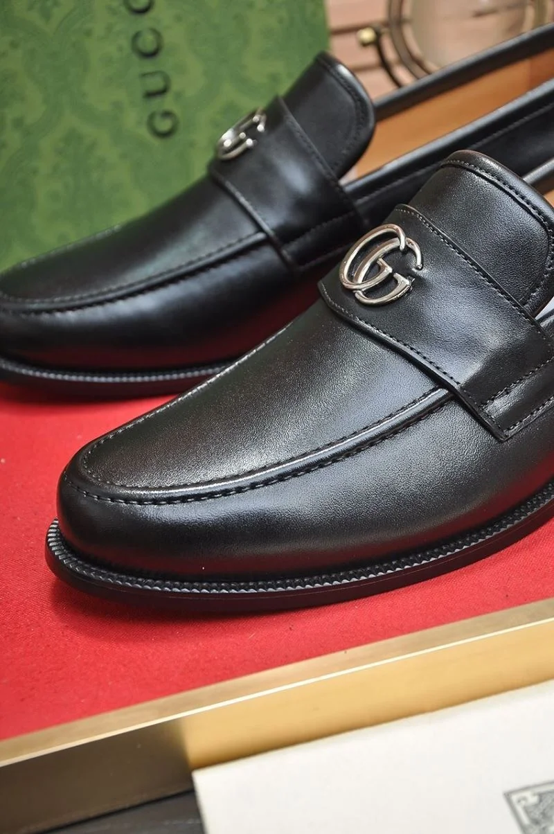 Budget-friendly Gucci Business Shoes