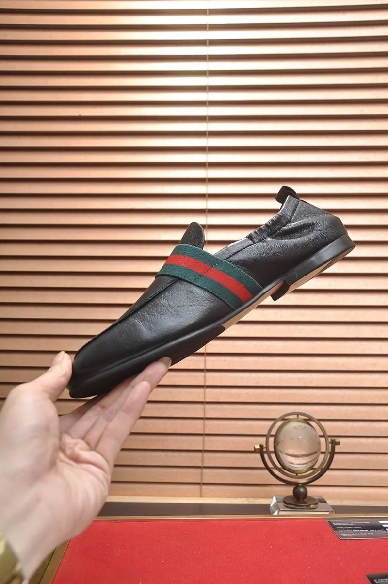 Accurate model Gucci Business Shoes