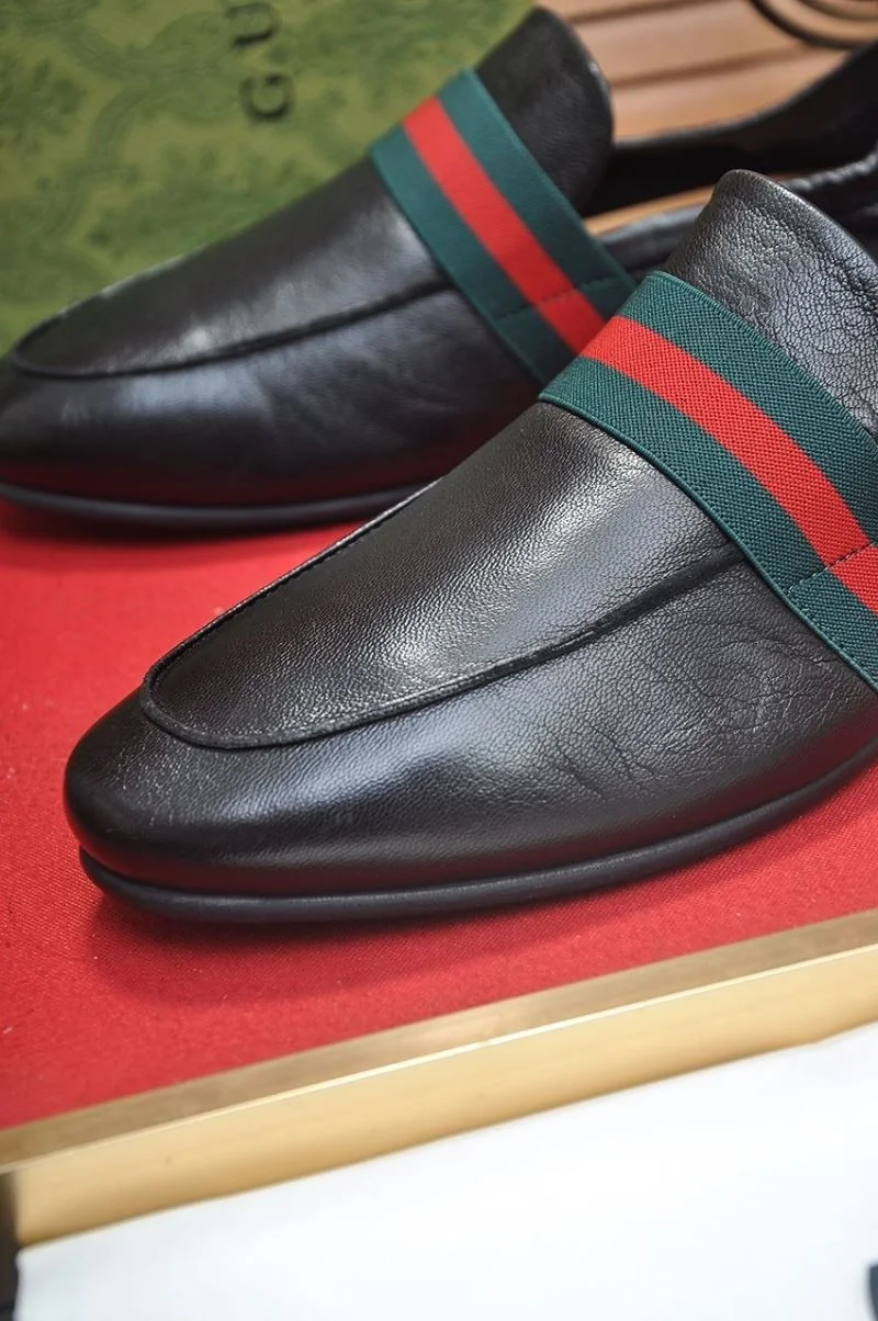 Accurate model Gucci Business Shoes