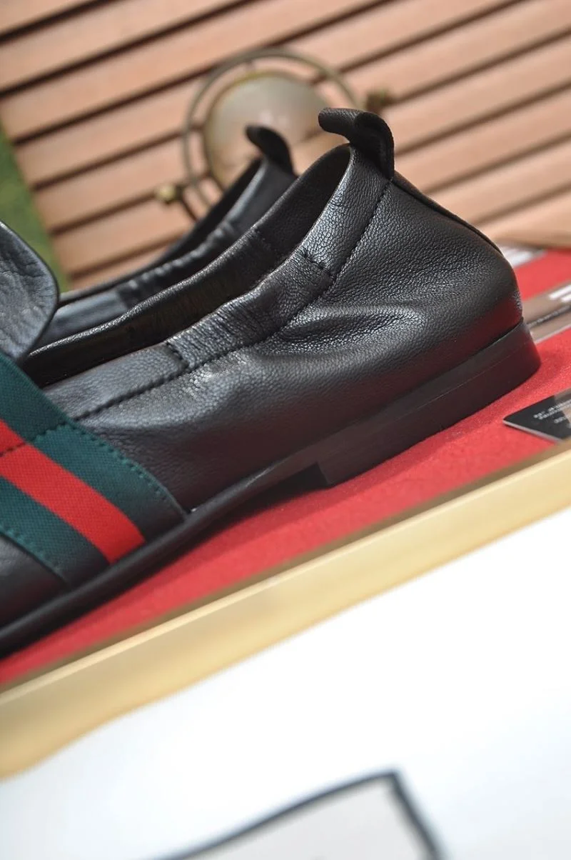 Accurate model Gucci Business Shoes