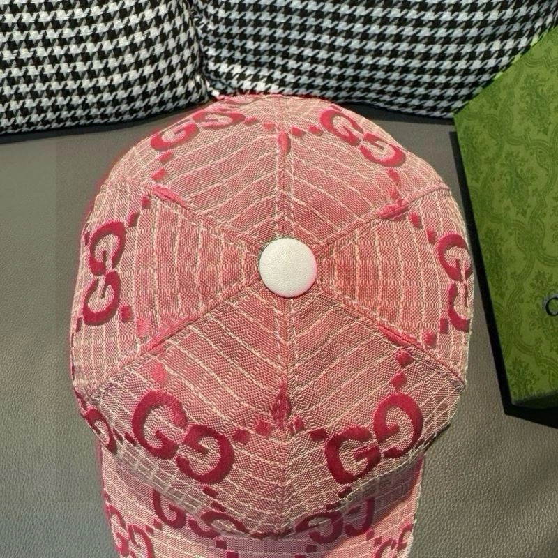 Low-cost Gucci Caps