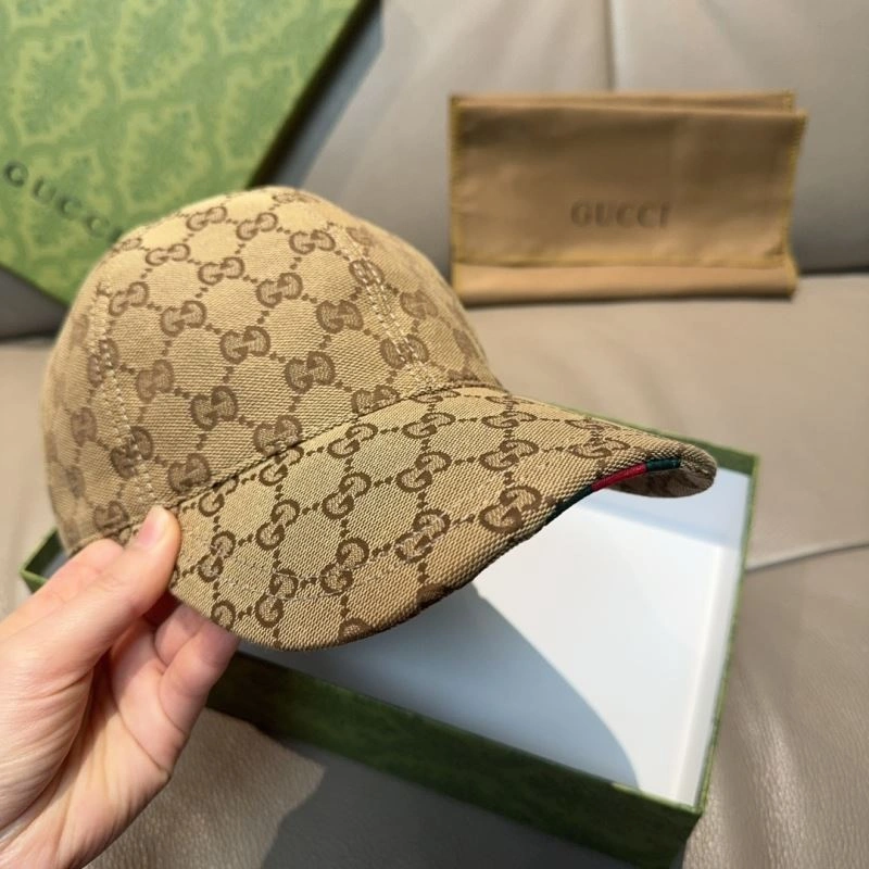 Top mirror Gucci Caps