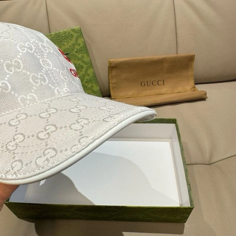 Brand-authenticated Gucci Caps
