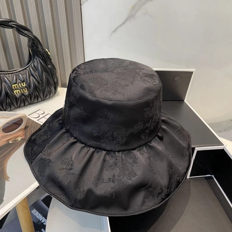Low-cost Gucci Caps