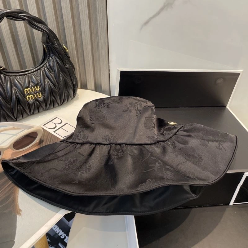 Low-cost Gucci Caps