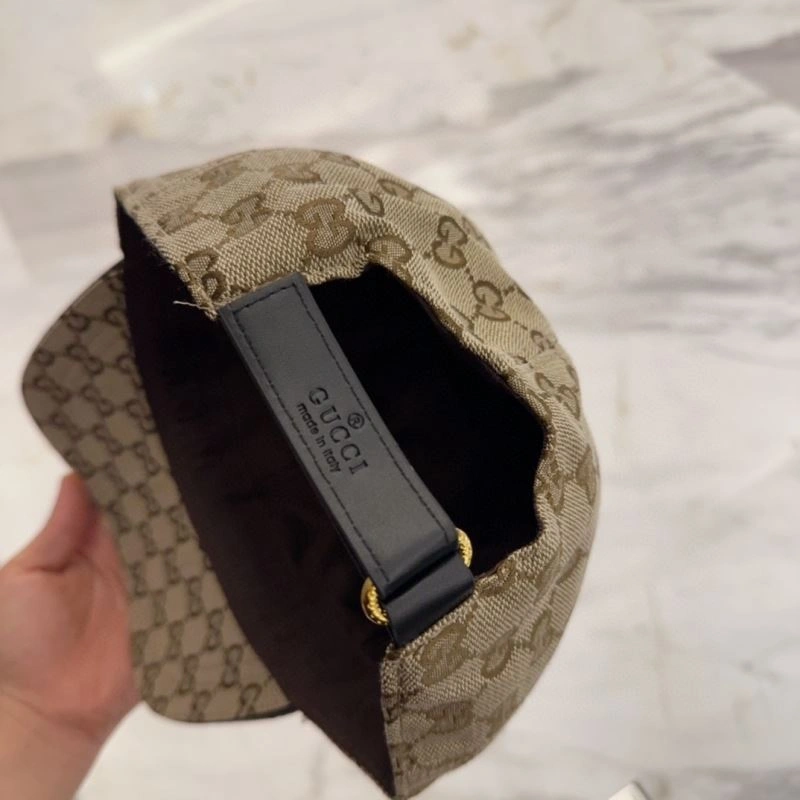 Brand-authenticated Gucci Caps