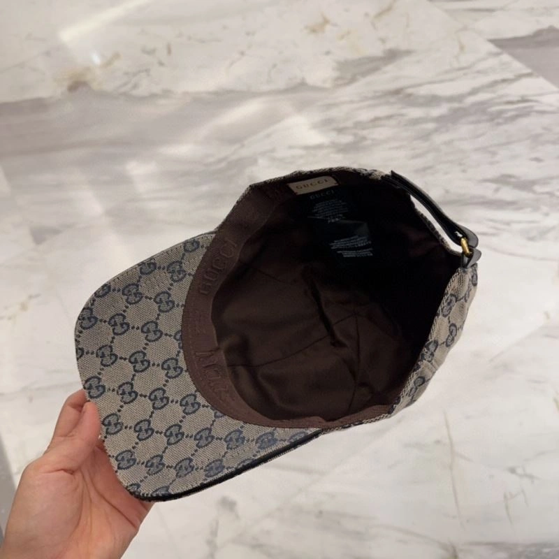 Low-cost Gucci Caps