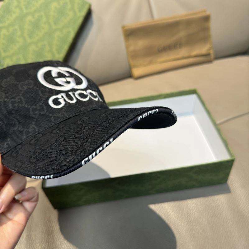 Low-cost Gucci Caps