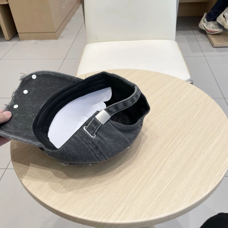 Budget-friendly Gucci Caps