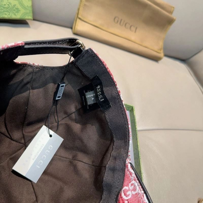 Top mirror Gucci Caps