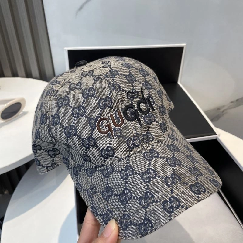Low-cost Gucci Caps