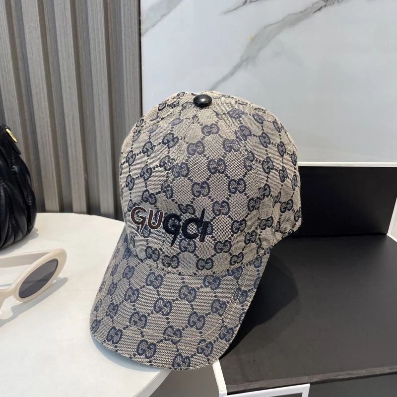 Low-cost Gucci Caps