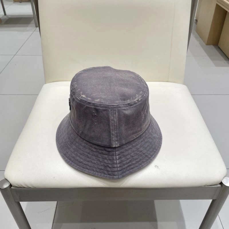 Low-cost Gucci Caps