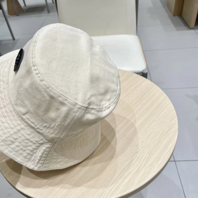Budget-friendly Gucci Caps