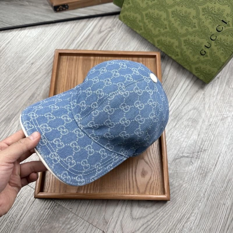 Brand-authenticated Gucci Caps