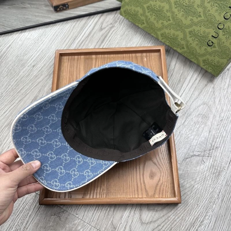Brand-authenticated Gucci Caps