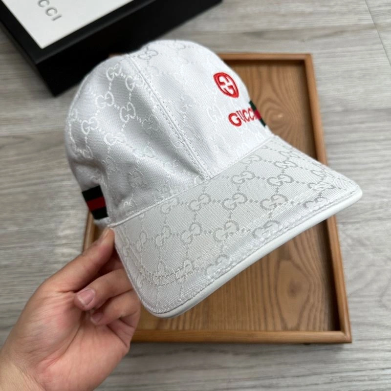 Low-cost Gucci Caps