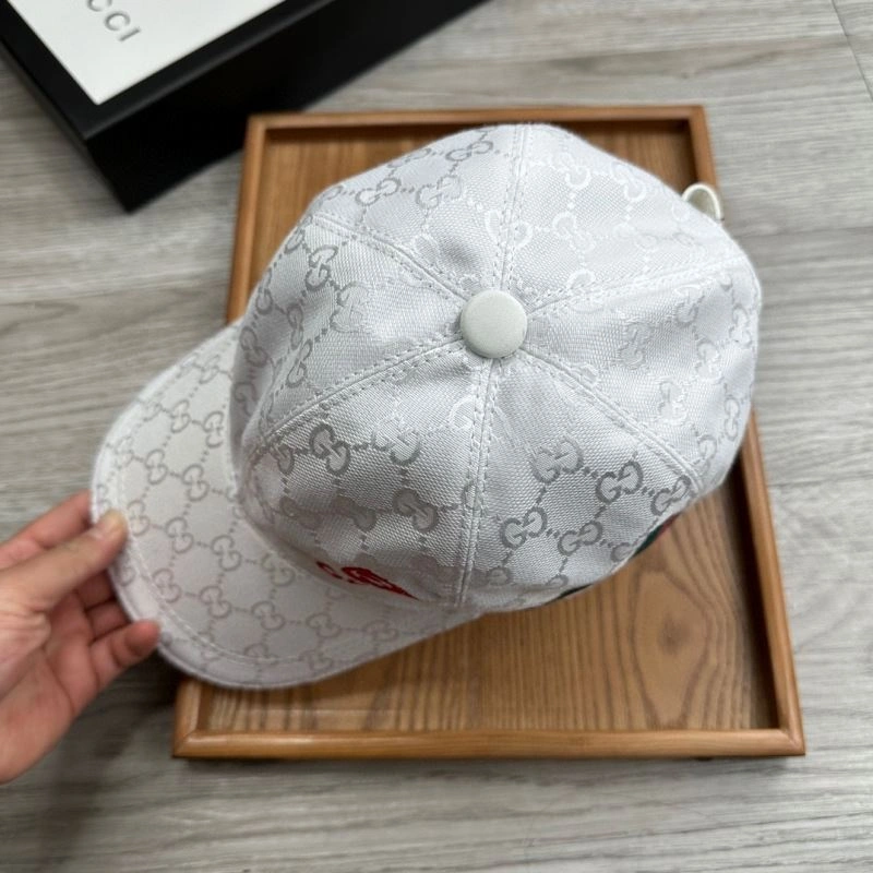 Low-cost Gucci Caps