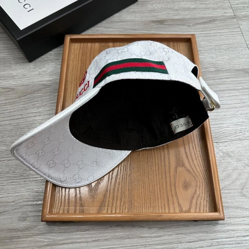Low-cost Gucci Caps