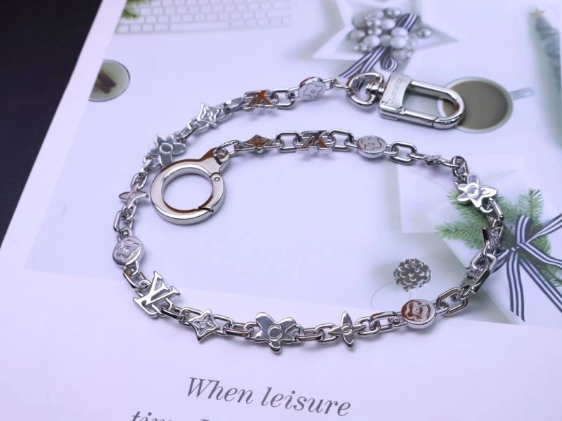 Brand-authenticated Gucci Chains