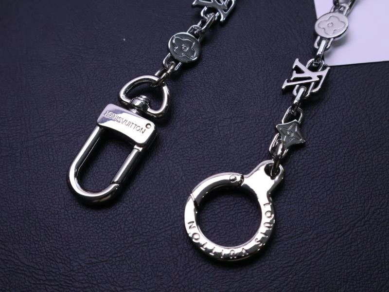Brand-authenticated Gucci Chains
