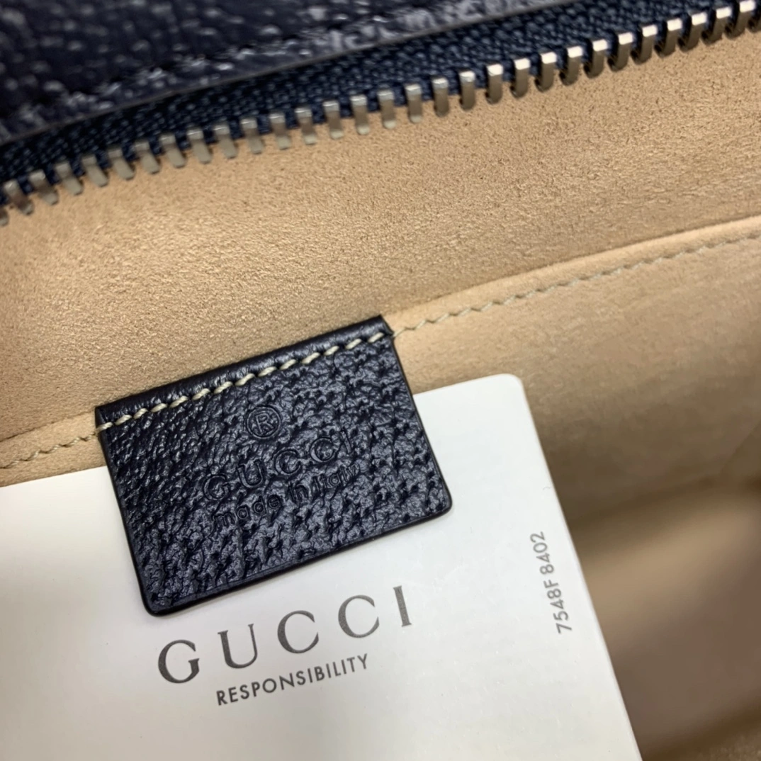 Inexpensive Gucci Clutch Bags