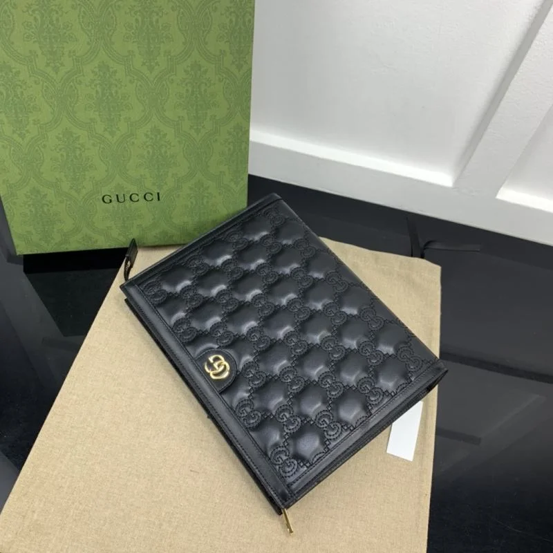 Brand-authenticated Gucci Clutch Bags