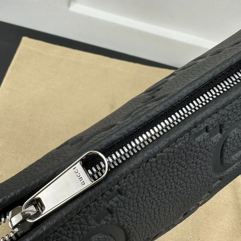 Legit Gucci Clutch Bags