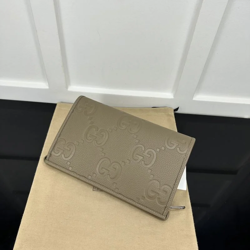 Inexpensive Gucci Clutch Bags
