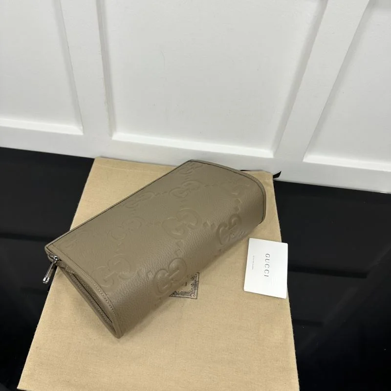 Inexpensive Gucci Clutch Bags