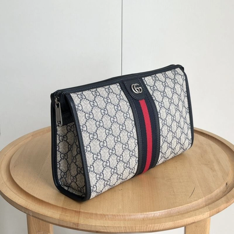 Accurate model Gucci Clutch Bags