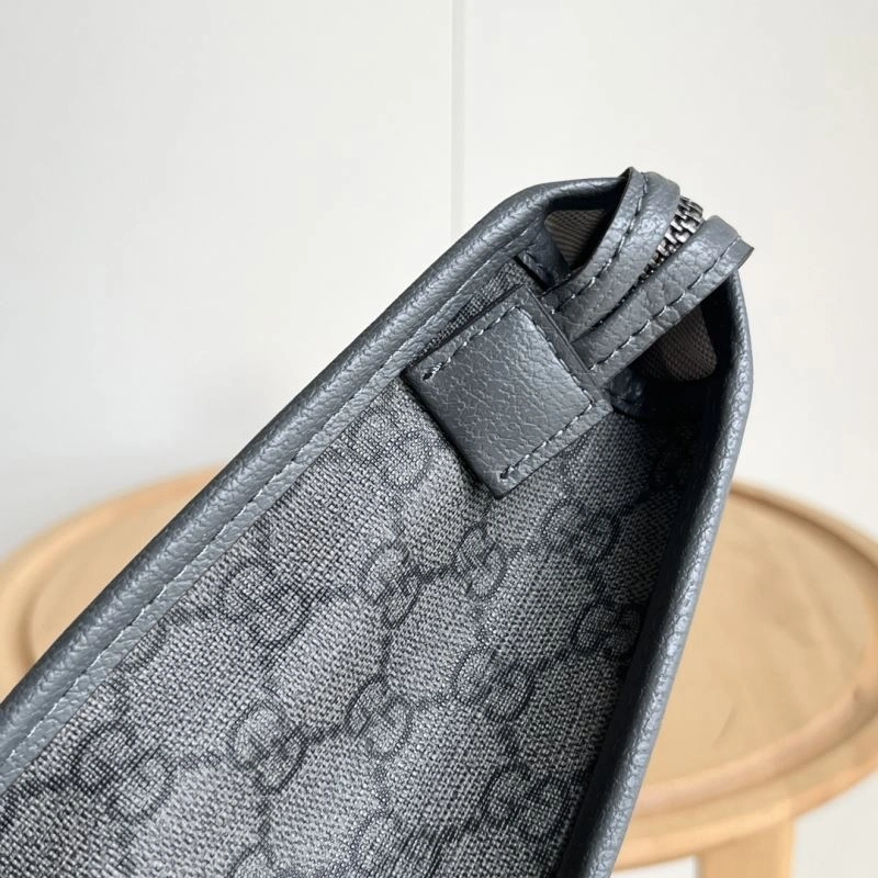 Top match Gucci Clutch Bags