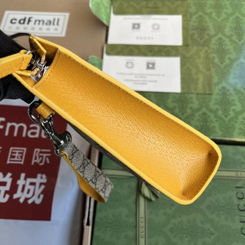 Inexpensive Gucci Clutch Bags