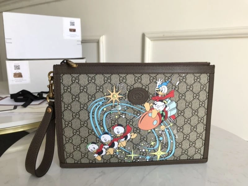 Gucci Clutch Bags
