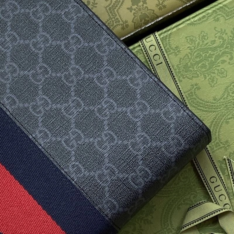 Exact replica Gucci Clutch Bags