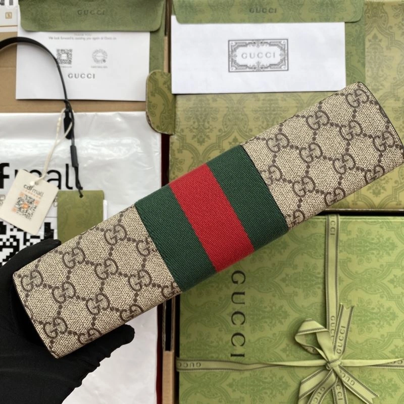 Reasonably priced Gucci Clutch Bags