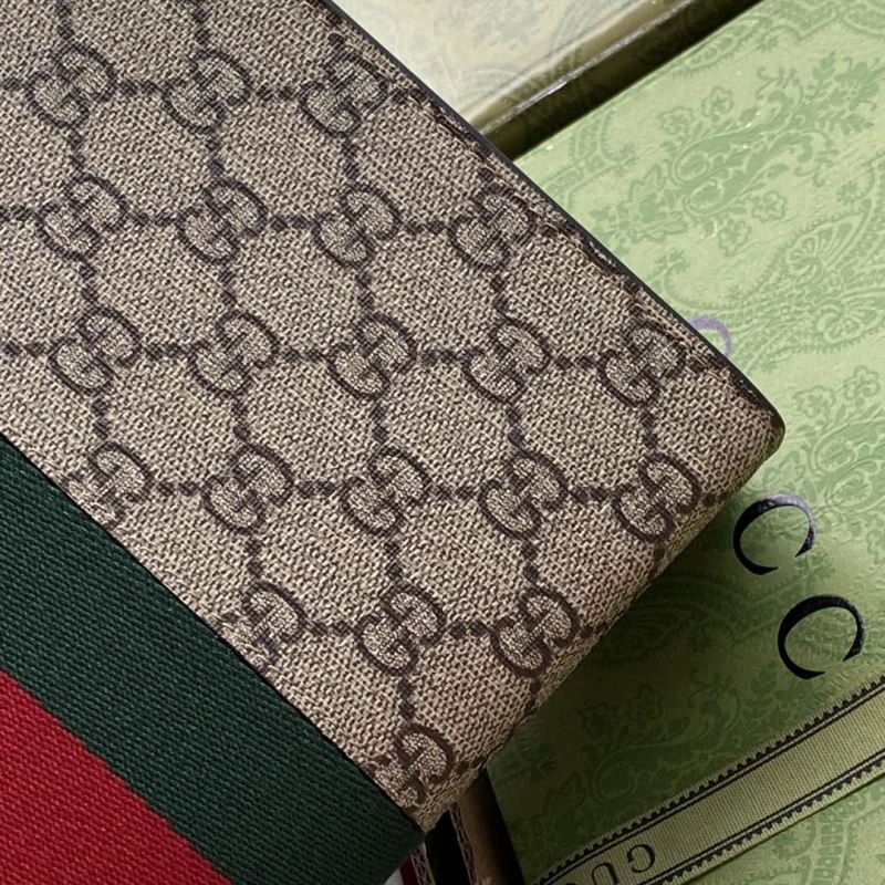 Reasonably priced Gucci Clutch Bags