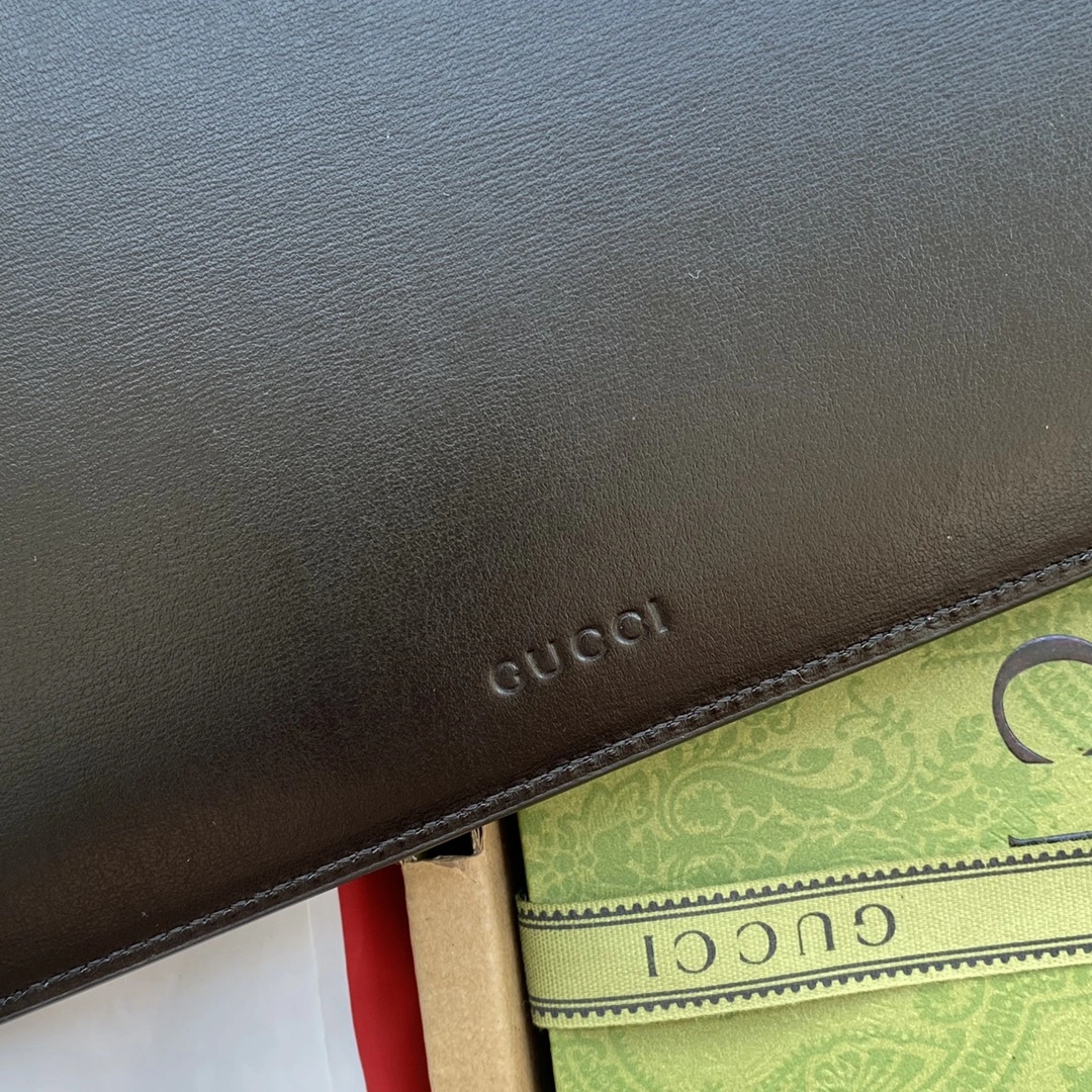 Inexpensive Gucci Clutch Bags