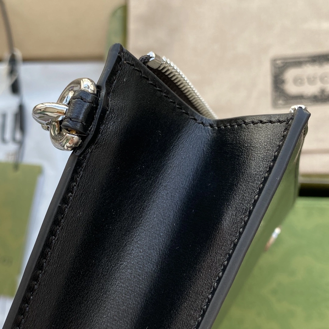 Inexpensive Gucci Clutch Bags